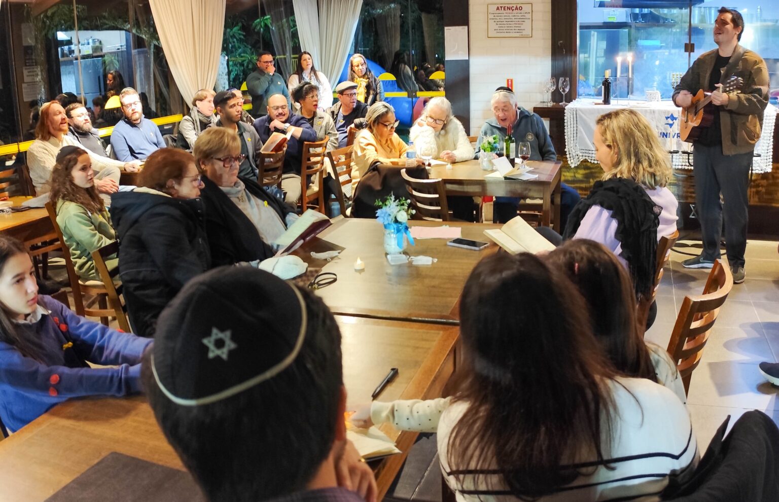A Historic Shabbat in Blumenau: Light Against Antisemitism – UJR-AmLat